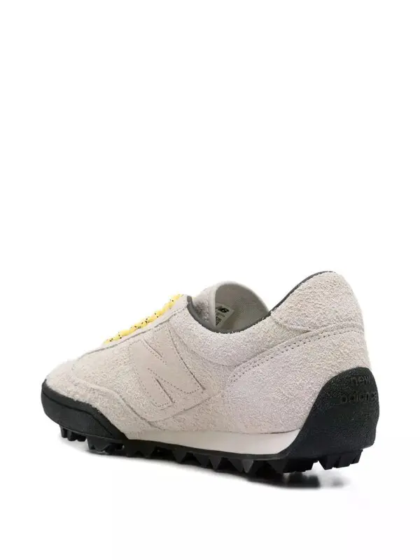 NEW BALANCE Embroidered Logo Lace-up Sneakers - Neutrals
