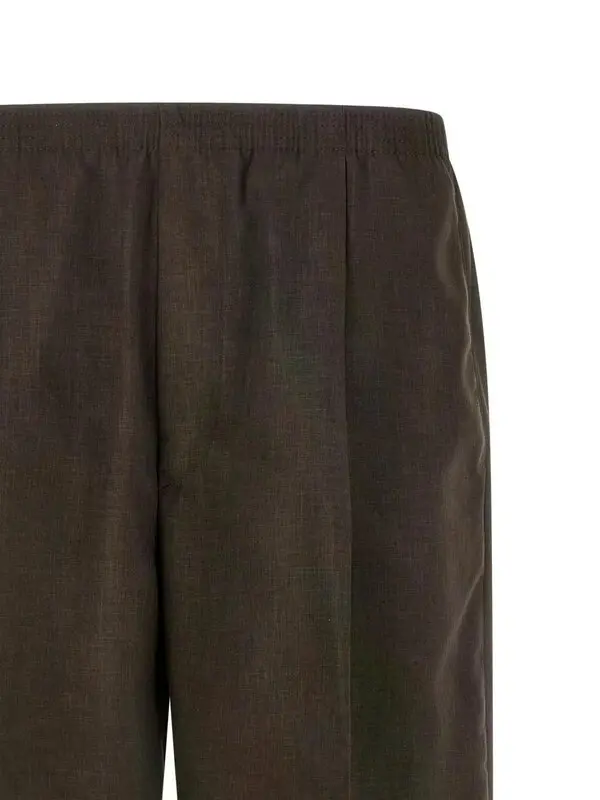 CELLAR DOOR Arno Pleated Bermuda Shorts