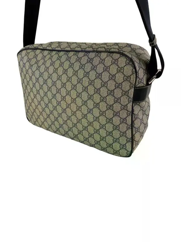 Gucci Gg Supreme Crossbody Bag - Brown