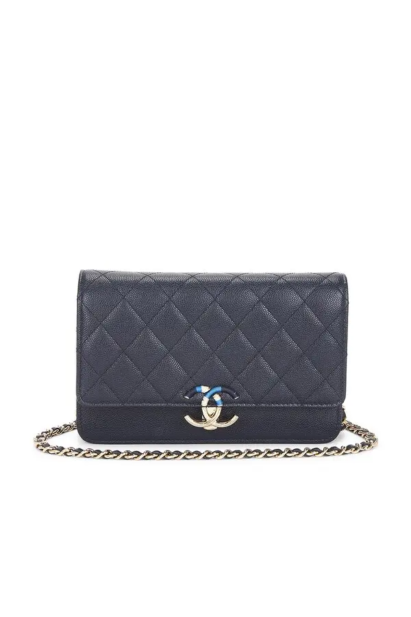 Chanel Caviar Wallet On Chain - Blue