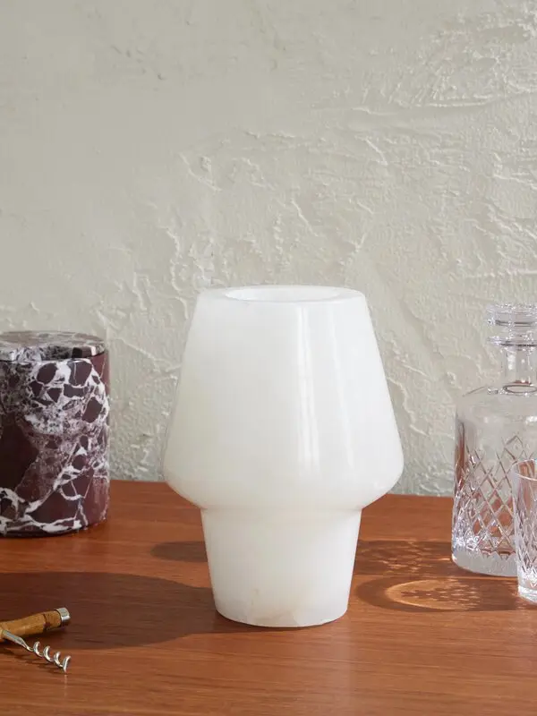 SOHO HOME Ava Alabaster Vase