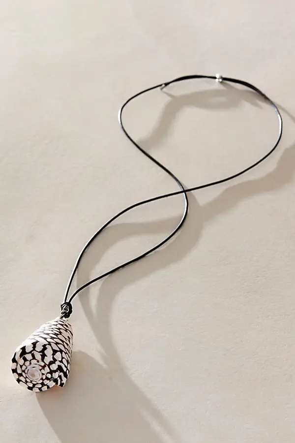 Free People Oso Pendant Necklace With - Shell