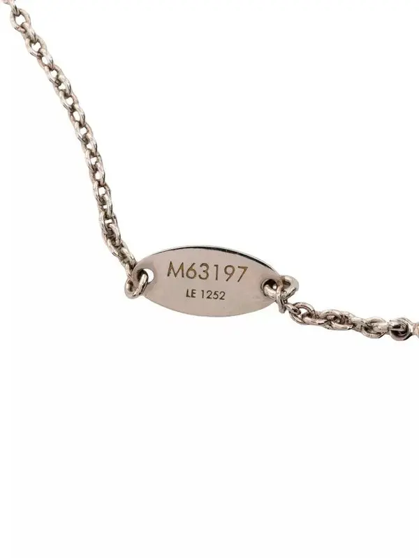 LOUIS VUITTON 2022 Plated Essential V Supple Necklace - Silver
