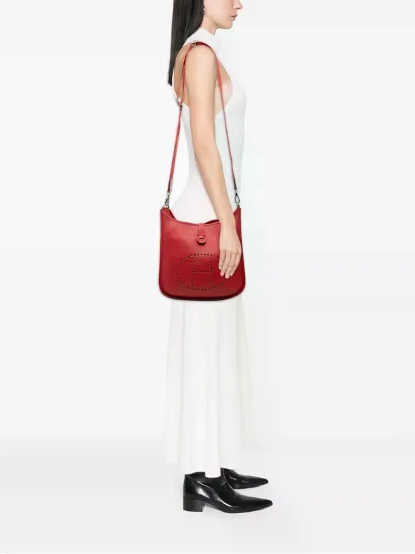 Hermès 2012 Evelyne Iii 29 Crossbody Bag - Red
