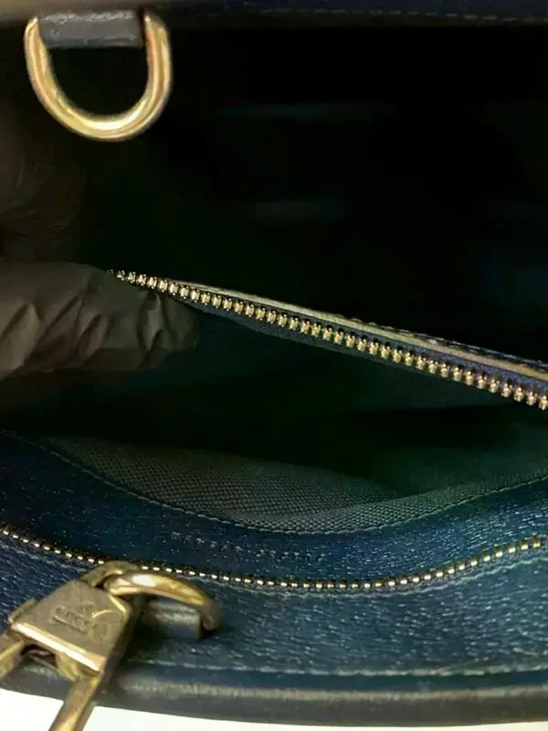 Gucci Canvas Interlocking G Satchel - Blue