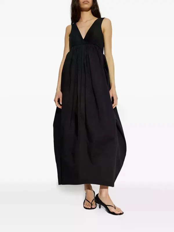 RÓHE V-neck Maxi Dress - Black