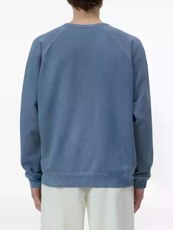 Closed Raglan Sweatshirt