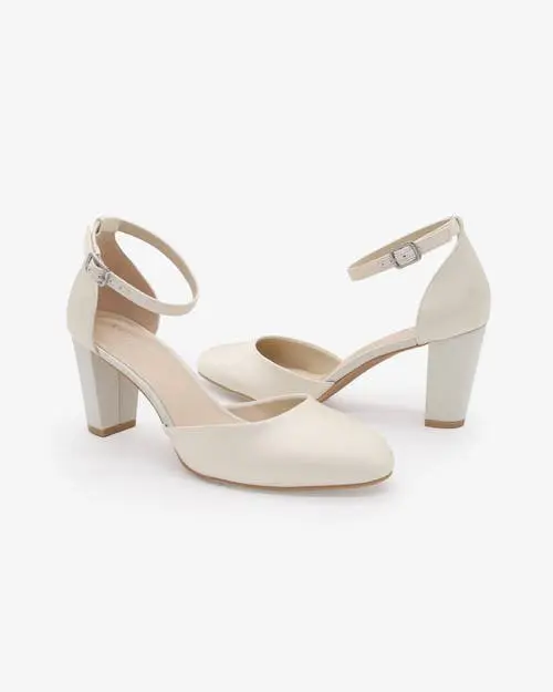 KAILEE P Satin Heels With Ankle Strap - Ivory