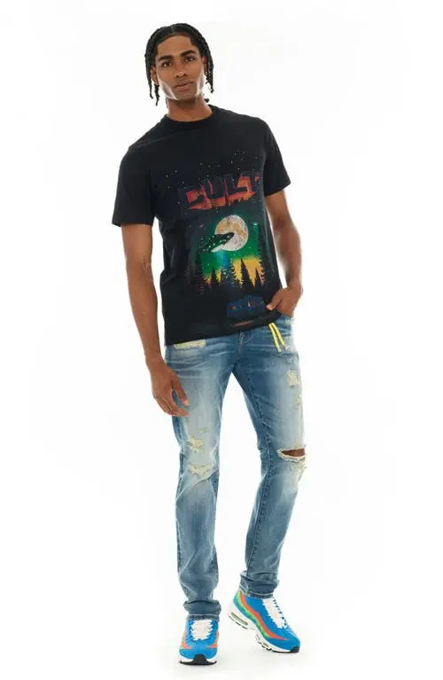 CULT OF INDIVIDUALITY Aliens Oversize Graphic T-shirt