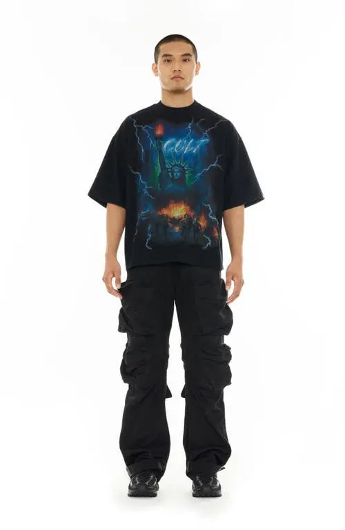 CULT OF INDIVIDUALITY Big Apple Oversize Graphic T-shirt