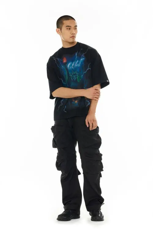 CULT OF INDIVIDUALITY Big Apple Oversize Graphic T-shirt