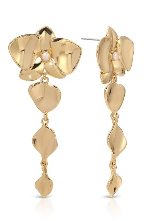 Ettika Freshwater Pearl Blossom Drop Earrings - Gold/pearl