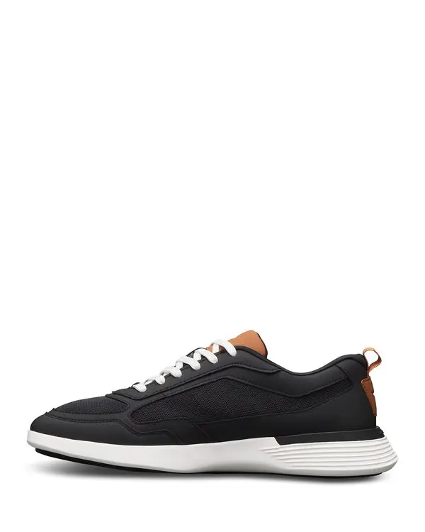 Wolf & Shepherd Crossover Runner Sneakers - Black/white