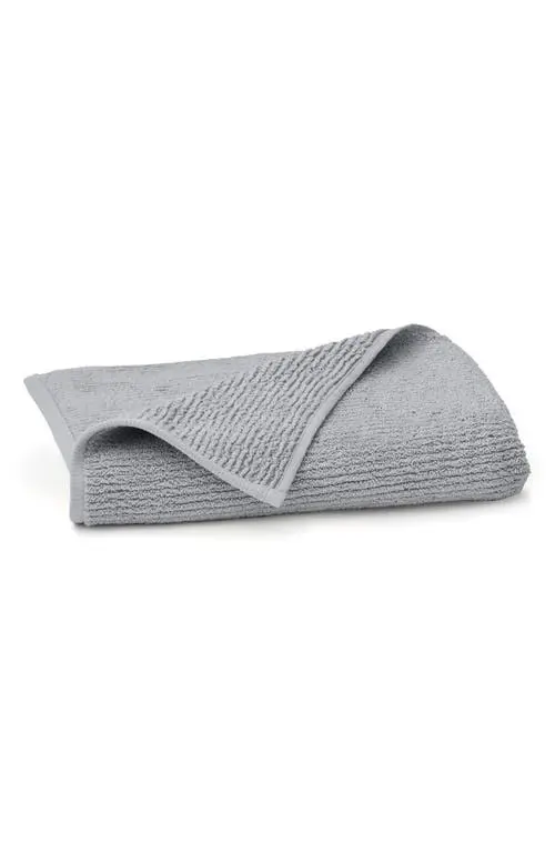 BOLL & BRANCH Ribbed Organic Cotton Bath Towel - Shore