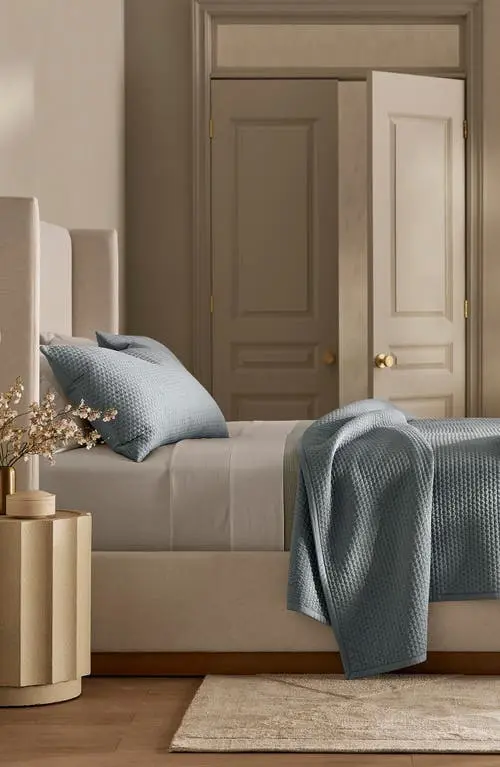 BOLL & BRANCH Signature Texture Stitch Organic Cotton Pillow Sham