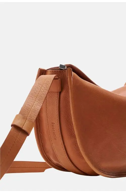 ECOTORIE Dora Leather Crossbody Bag - Cognac
