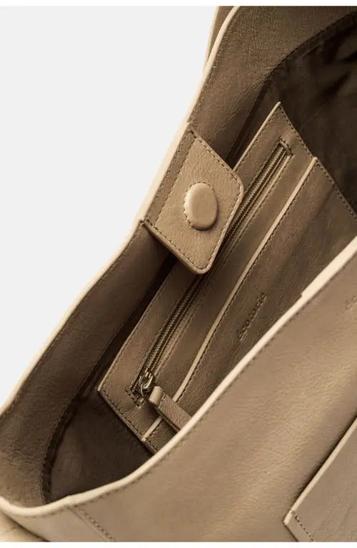 ECOTORIE Brigitte Leather Crossbody Bag - Oatmeal