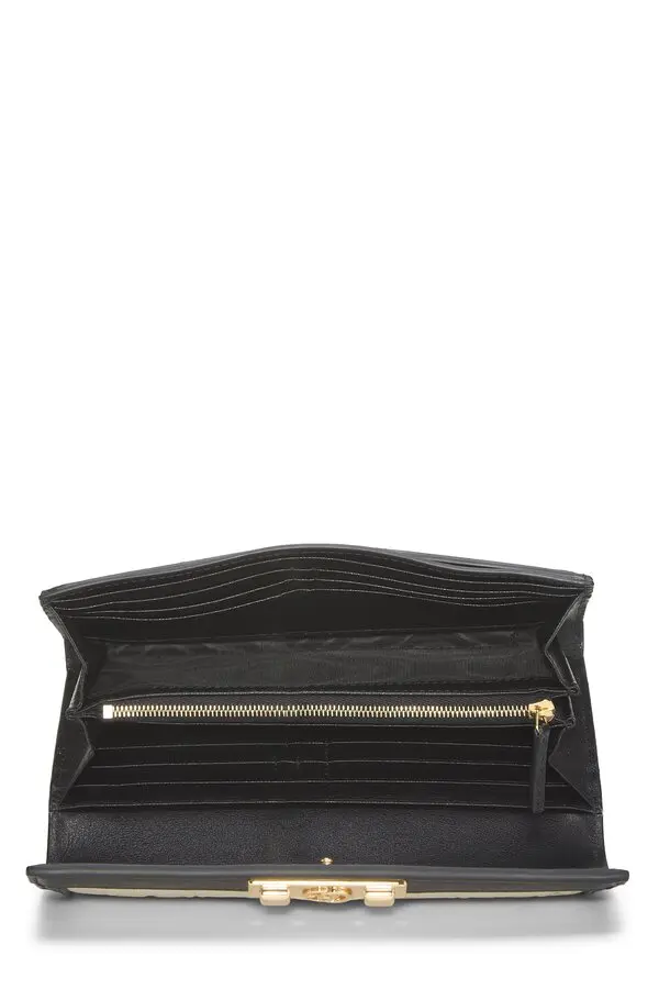 Gucci Embossed Ssima Wallet - White