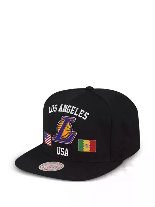 Mitchell & Ness Snapback Cap - Black