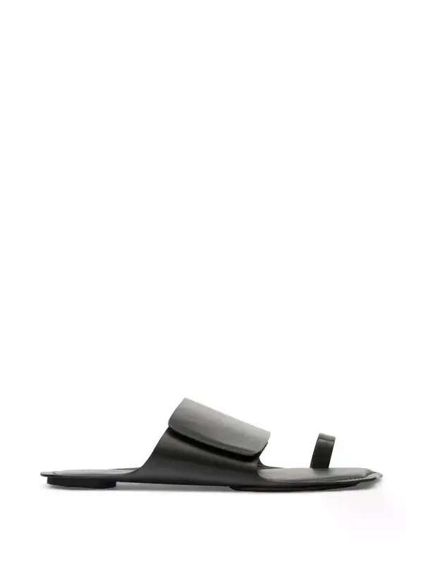 MAISON MARGIELA Toe-strap Leather Sandals - Black