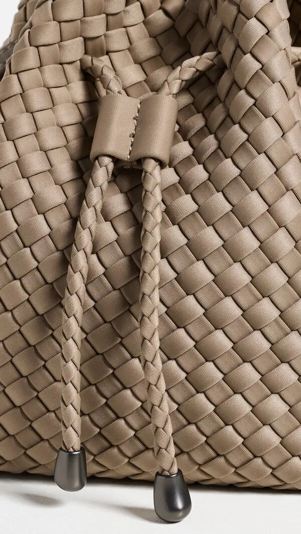 NAGHEDI Gramercy Medium Bucket Bag - Cashmere