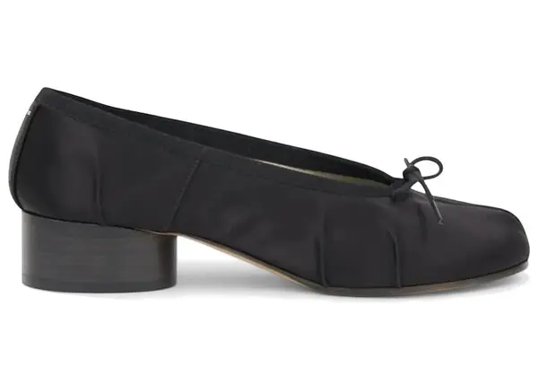 MAISON MARGIELA H30 Tabi Ballerina - Black