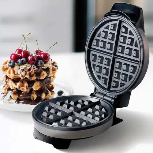 BRENTWOOD SELECT Nonstick Stainless Steel Belgian Waffle Maker