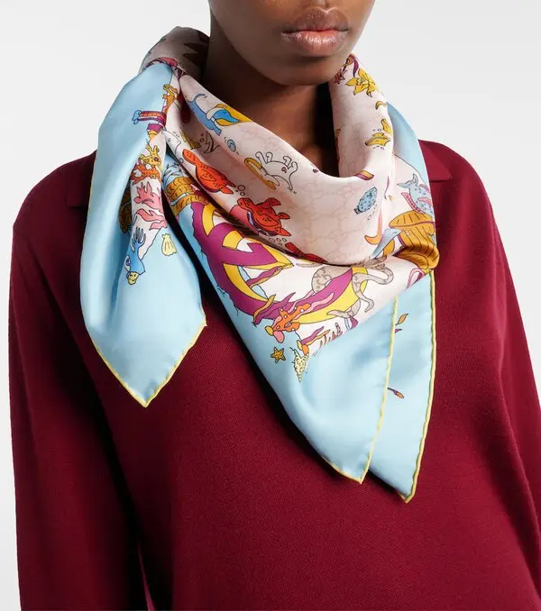 Gucci Gg Printed Silk Twill Scarf - Blue