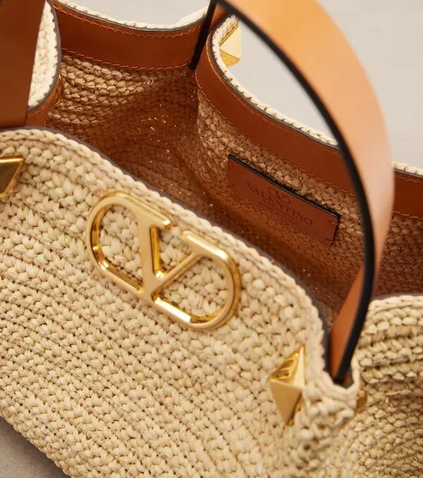 Valentino Garavani Vlogo Raffia Top Handle Bag - Beige