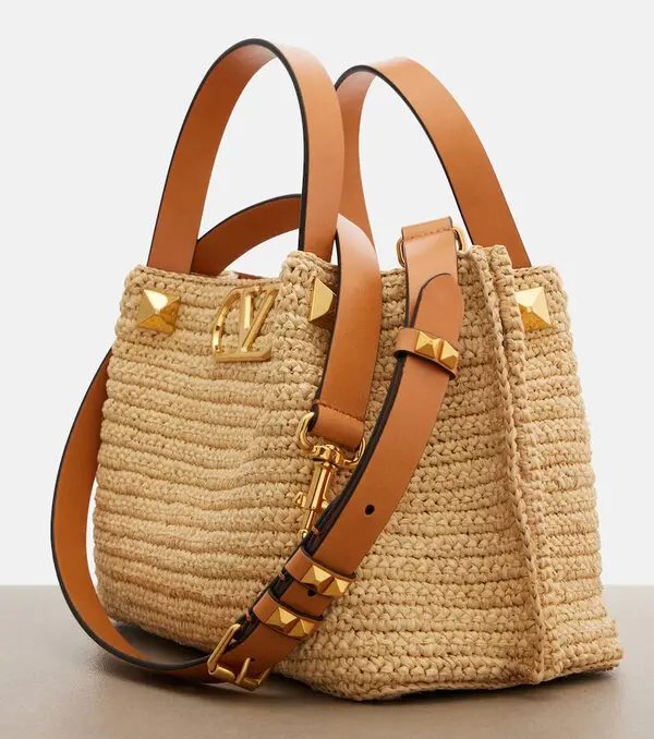 Valentino Garavani Vlogo Raffia Top Handle Bag - Beige
