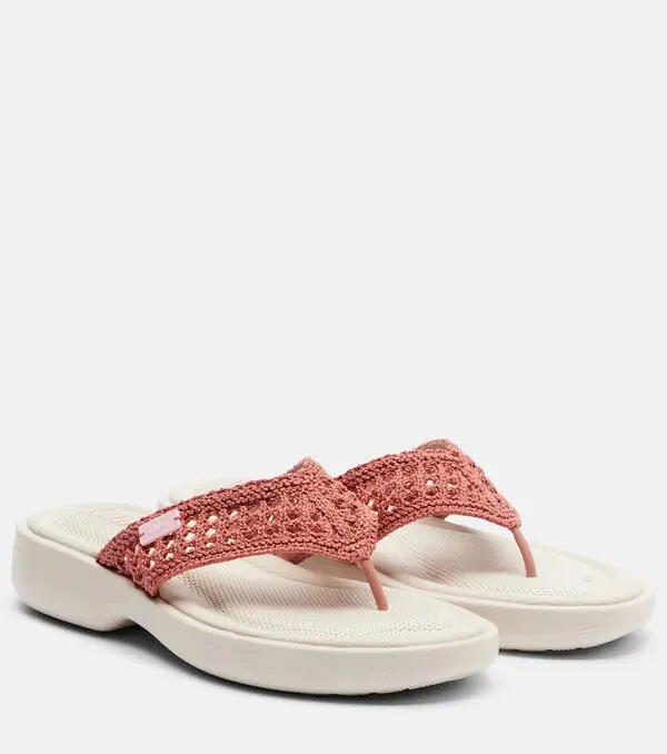 Chloé Crochet Thong Sandals - Pink