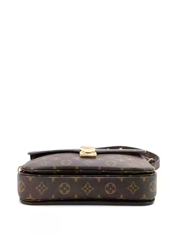 LOUIS VUITTON Pochette Metis Monogram Canvas Crossbody Bag - Brown