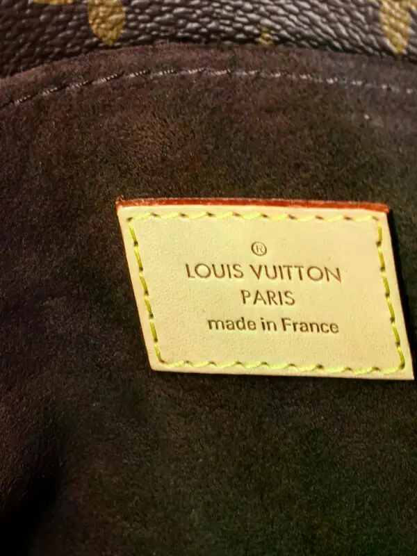 LOUIS VUITTON Pochette Metis Monogram Canvas Crossbody Bag - Brown