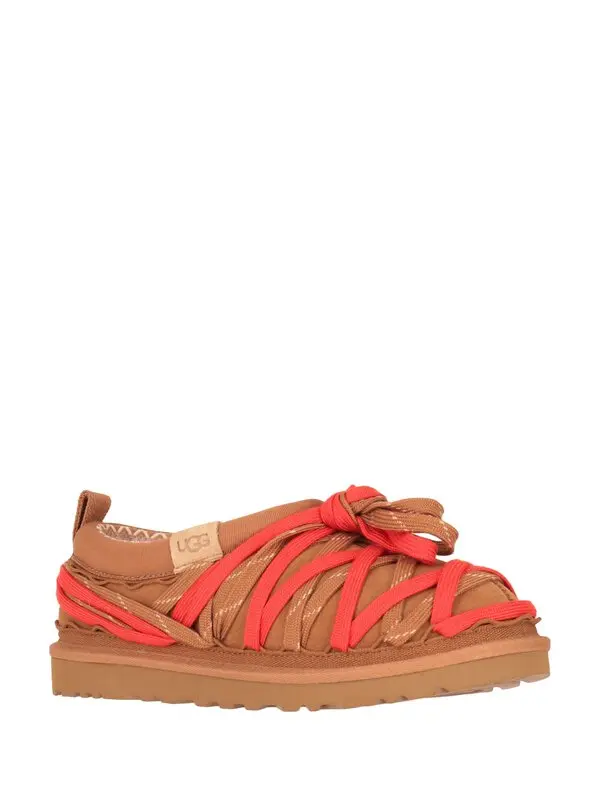 UGG Tasman Lace - Chestnut