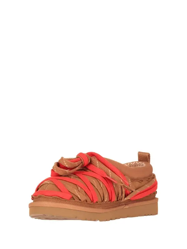 UGG Tasman Lace - Chestnut
