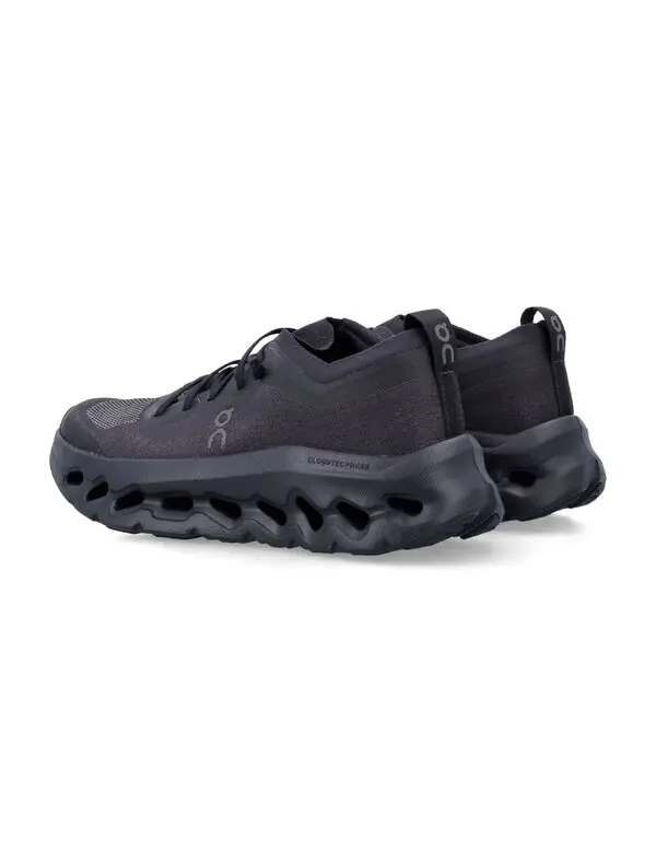 On Cloudtilt Moon Sneakers - Black