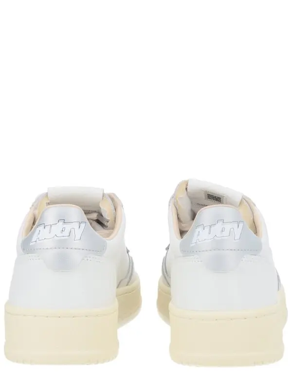 AUTRY Medalist Low Top Sneakers - White