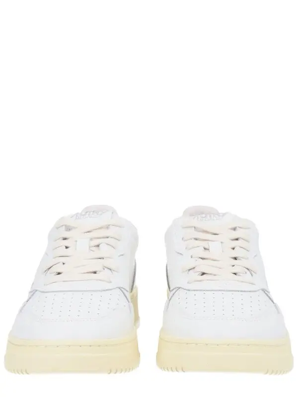 AUTRY Medalist Low Sneakers - White