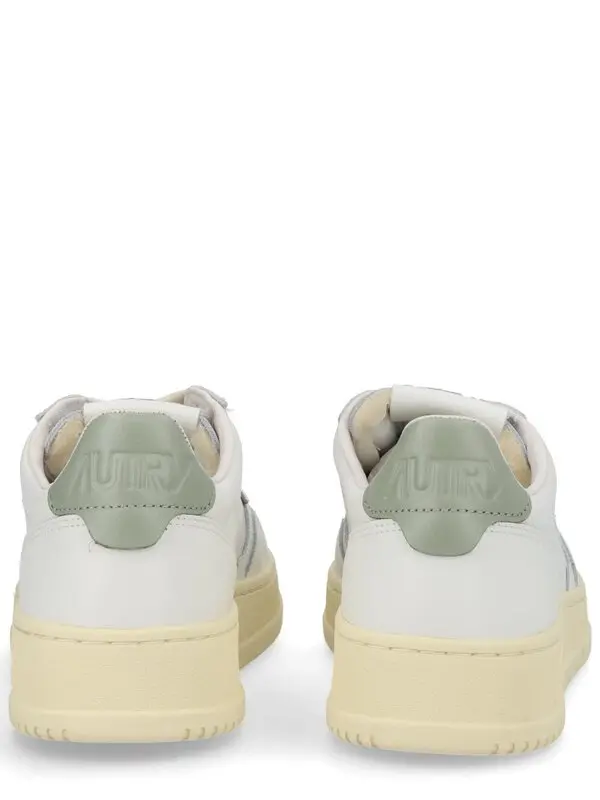 AUTRY Medalist Low Top Sneakers - White