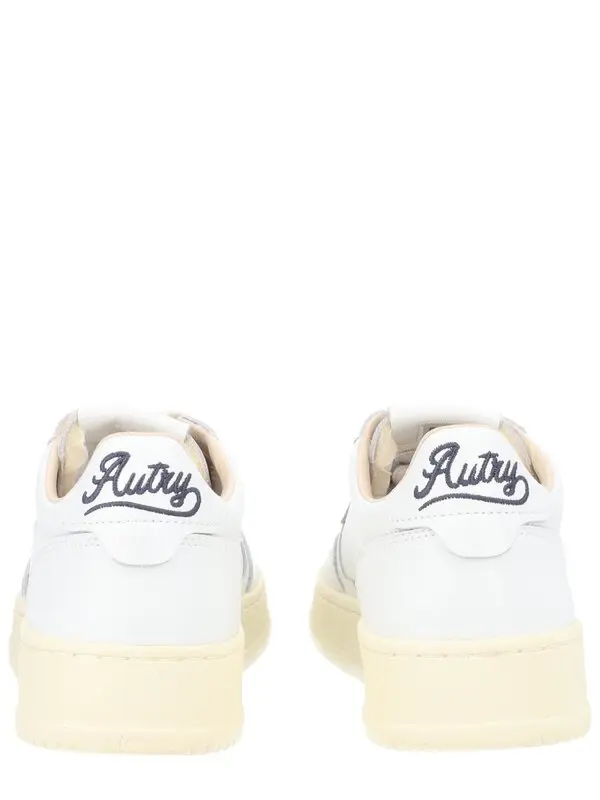 AUTRY Medalist Low Sneakers - White