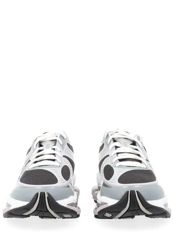 NEW BALANCE Abzorb 2000 Sneakers - Grey