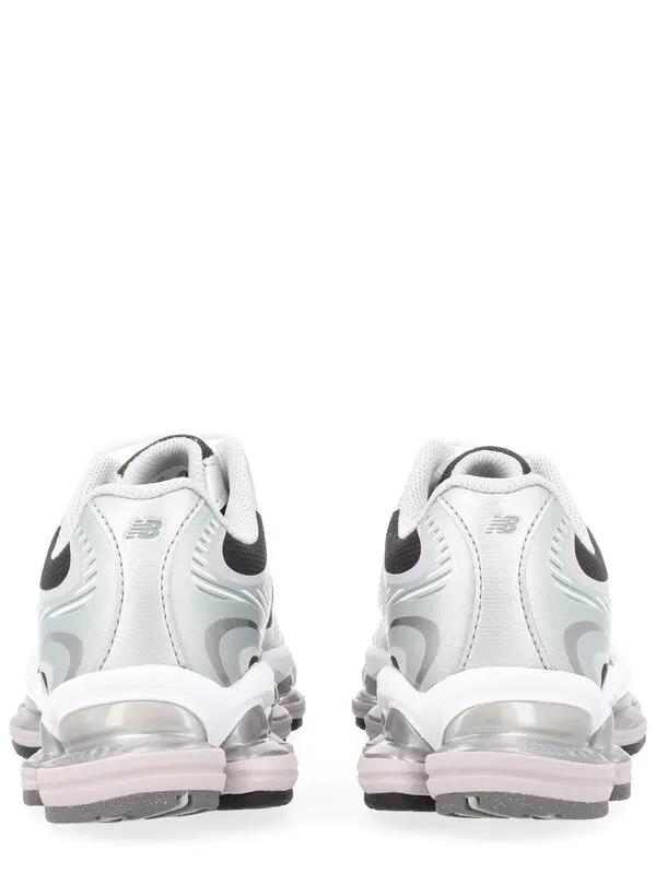 NEW BALANCE Abzorb 2000 Sneakers - Grey