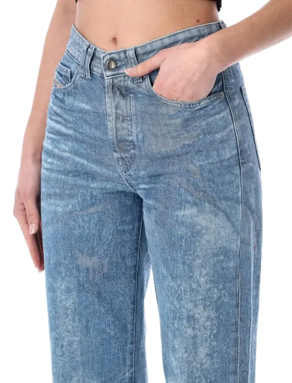 DIESEL® 1971 D-sent Straight-leg Jeans