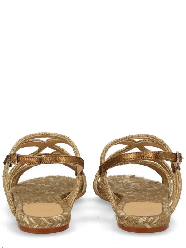 CastaÑer Sandal Pitra