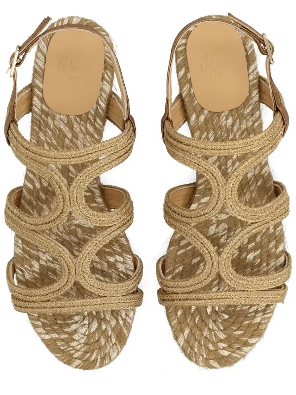 CastaÑer Sandal Pitra