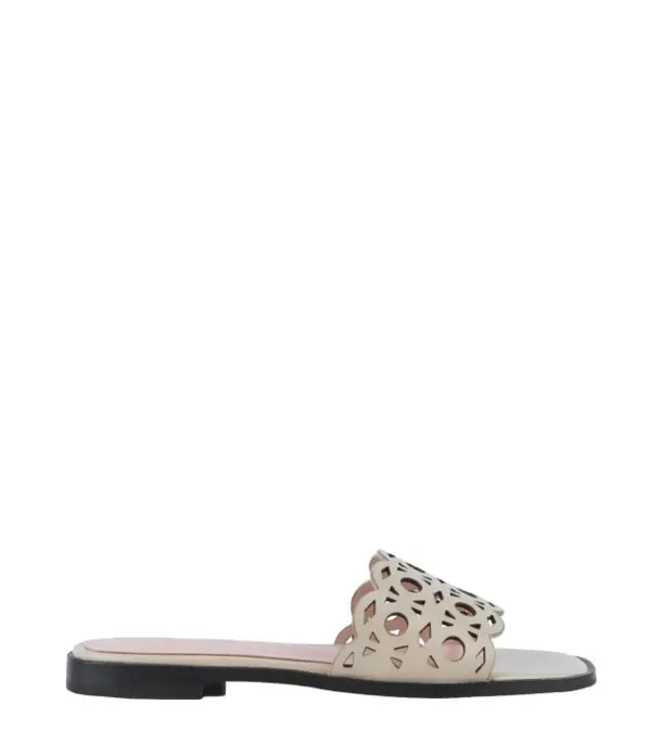 COCCINELLE Essent