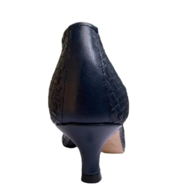 LA ROSE Carol Woven Pumps