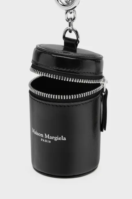 MAISON MARGIELA Small Leather Good - Black