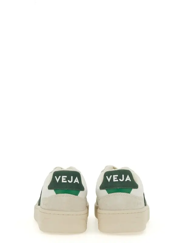 VEJA Low Top Sneakers - White