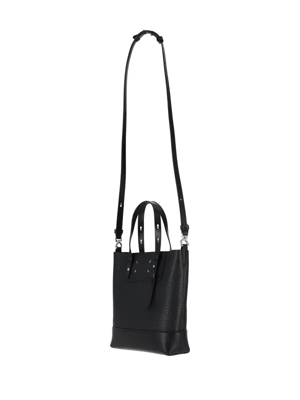 MAISON MARGIELA Shoulder Bag - Black/black